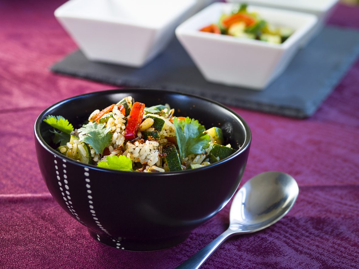 Riso al forno con pomodoro: la ricetta per un pranzo gustoso