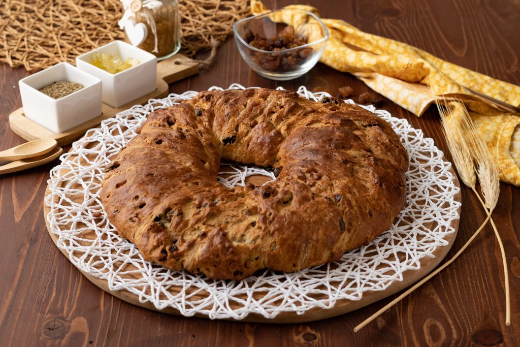 Torcolo di San Costanzo: la ricetta della ciambella ricca e profumata