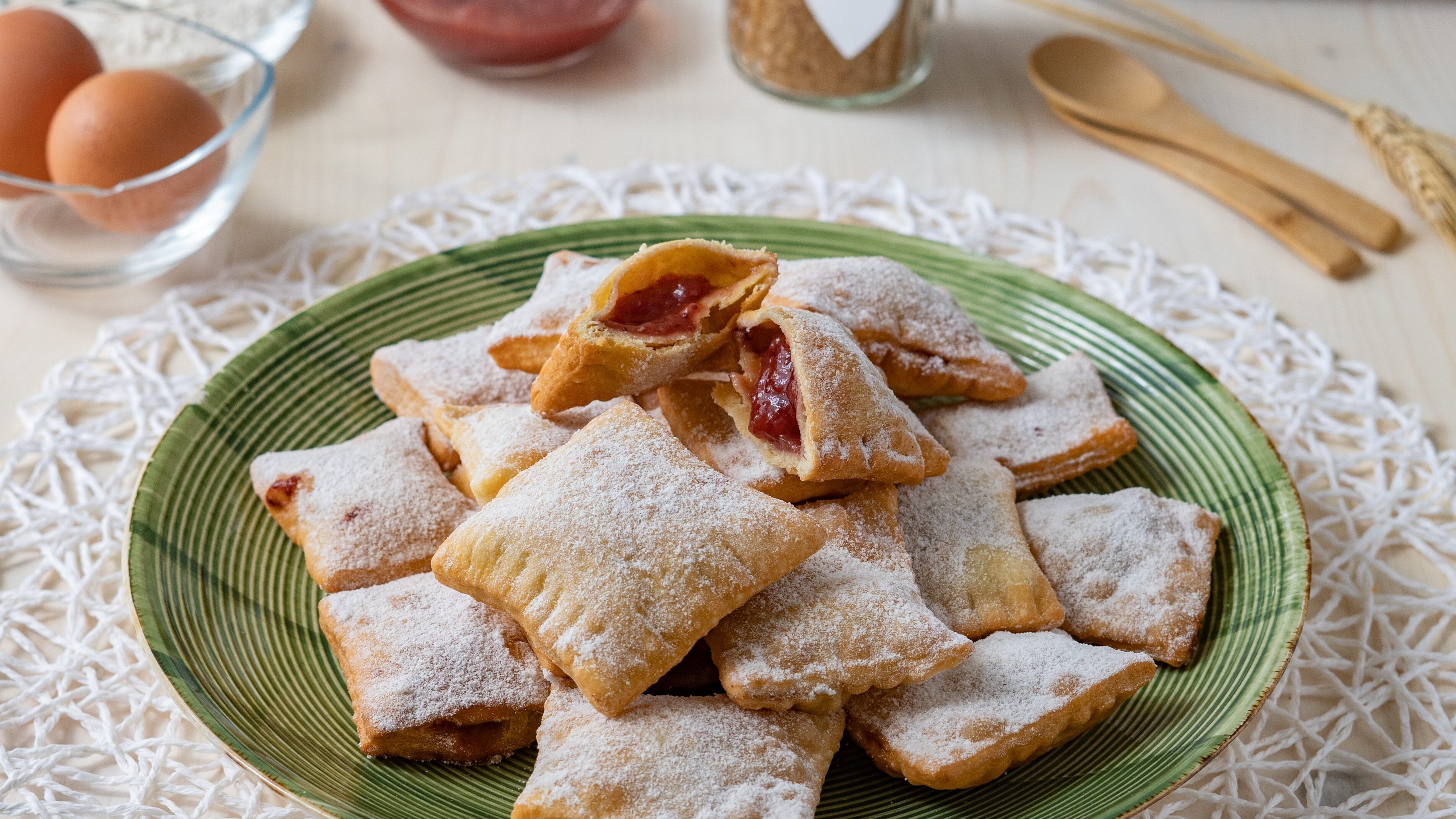 Fritti di Carnevale: 17 ricette dolci e salate della tradizione
