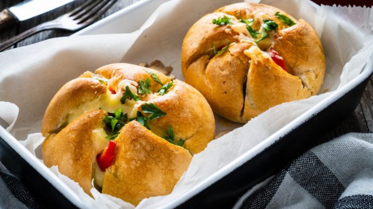 Frittelle ai peperoni: la ricetta dell'antipasto sfizioso e saporito