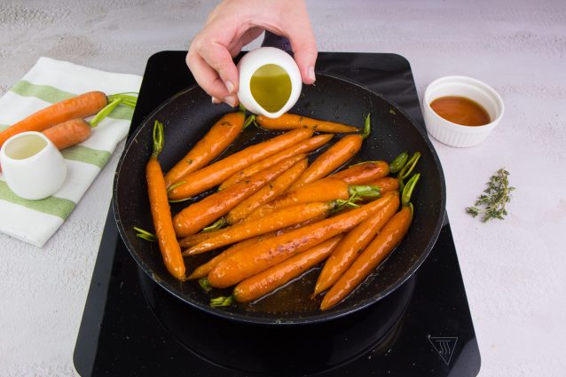 Carote glassate con sciroppo d'acero: la ricetta del contorno delizioso