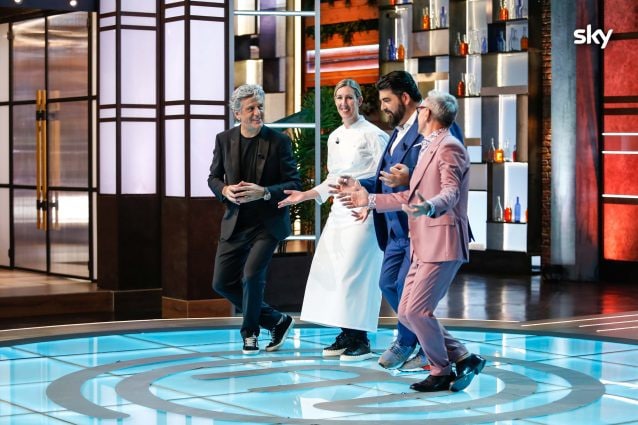 Chi è Clare Smyth: a Masterchef la donna che ha scritto la storia della ...