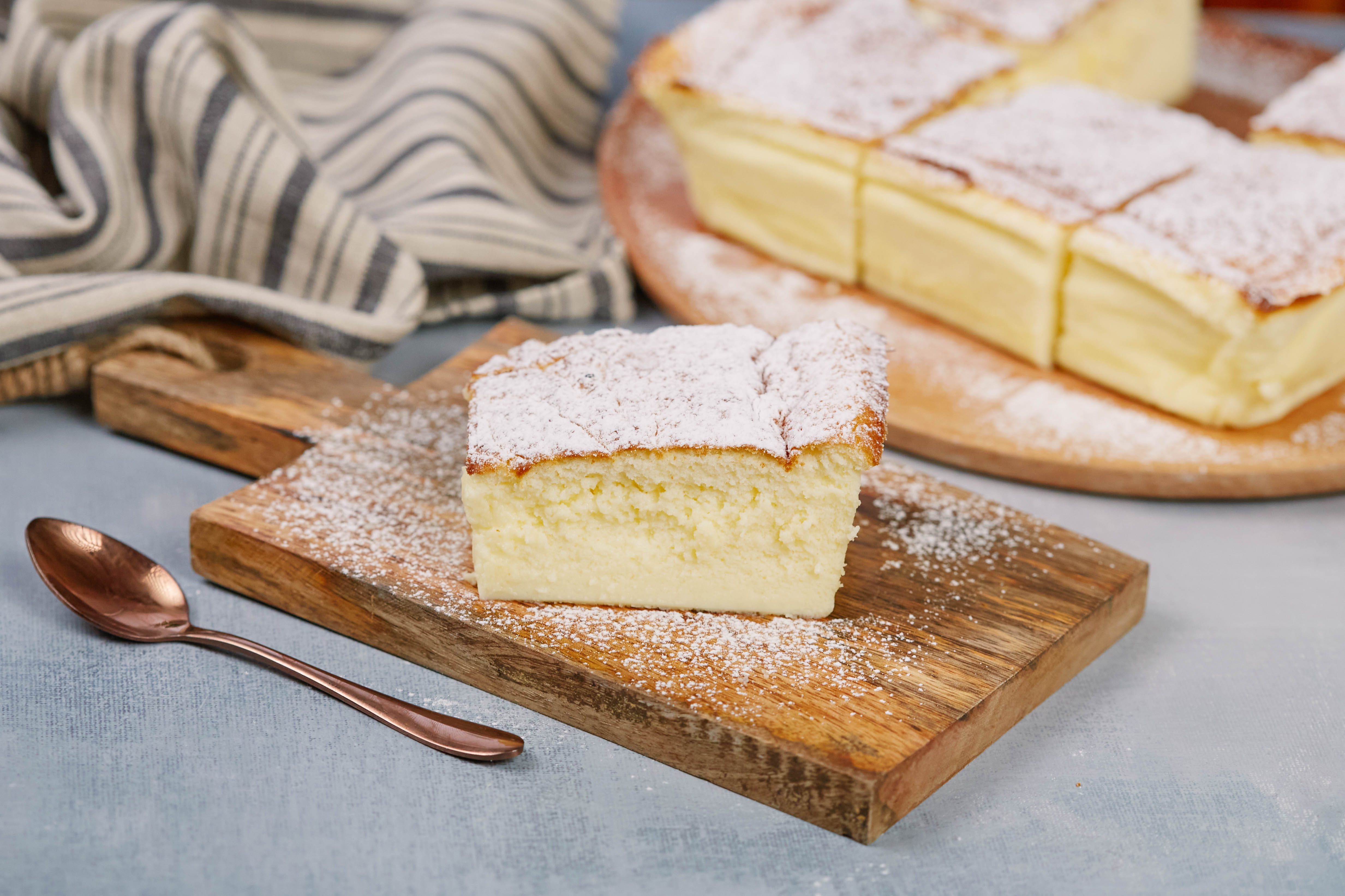 Torta 4 ingredienti: la ricetta del dolce sofficisimo e facile da preparare