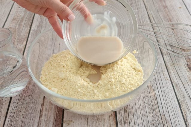 Cuculli: la ricetta genovese delle frittelle con farina di ceci
