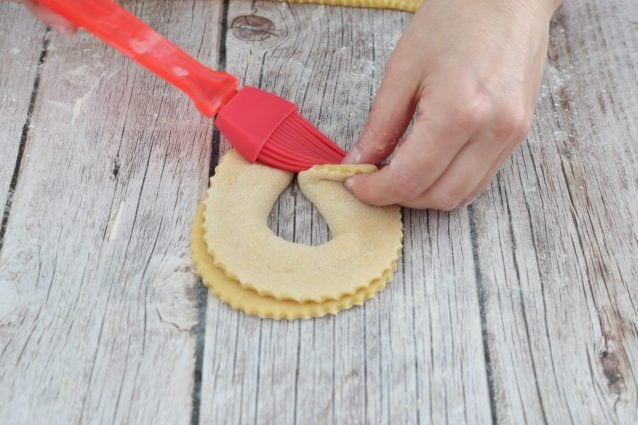 Guanti caleni: la ricetta dei dolci fritti di Carnevale tipici campani
