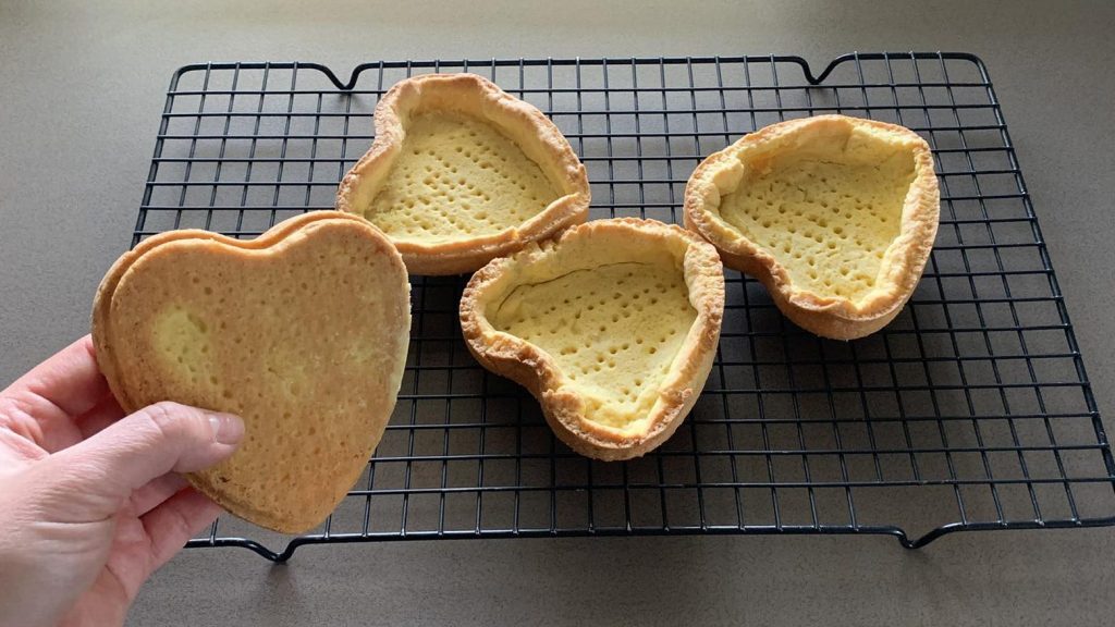 Crostatine a forma di cuore: la ricetta del dessert monoporzione con ...