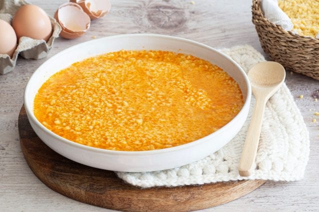 Grattini all'uovo: la ricetta per fare in casa la pastina sfiziosa