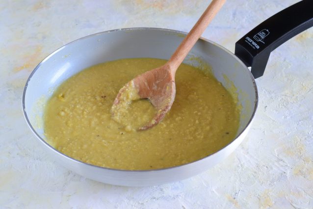 Pasta con crema di ceci: la ricetta del primo piatto veloce e profumato