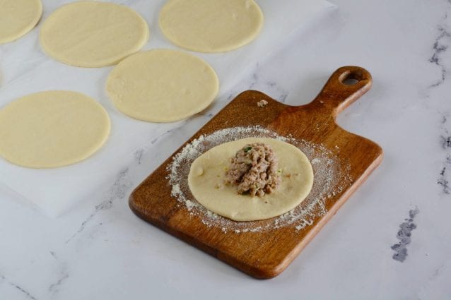 Pastieri ragusani: la ricetta delle tortine salate siciliane perfette ...