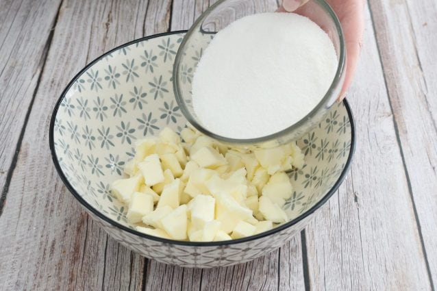 Sbriciolata ricotta e marmellata: la ricetta del dessert dal cuore ...