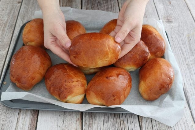 Viennesi messinesi: la ricetta delle brioche soffici e golose tipiche ...