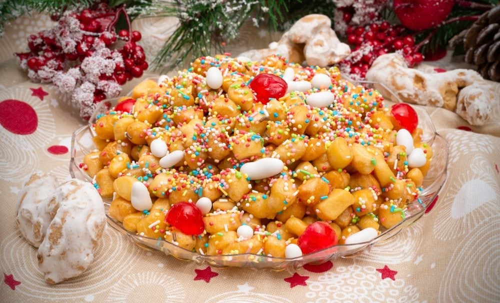 Struffoli: da dove viene il dolce di Natale più famoso di Napoli