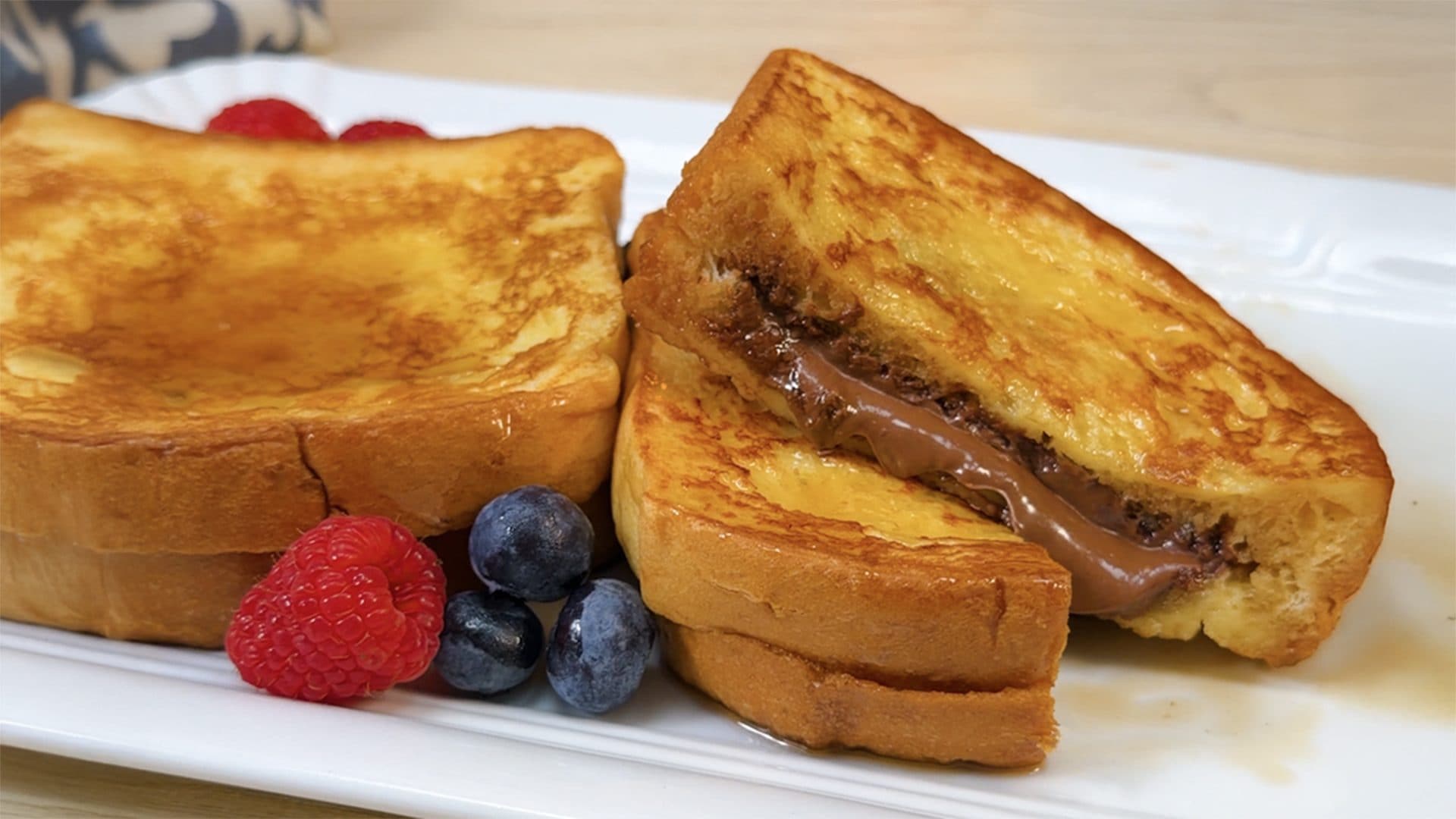 French toast ripieni: la ricetta veloce e golosa con crema di nocciole