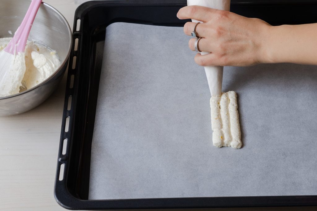 Pirouette Cookies (Parizske Pecivo): the recipe for a delicious Czech ...