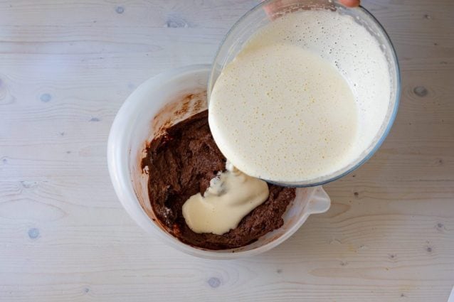 Chocolate Semolina Cake: the Italian recipe for the creamy and ...