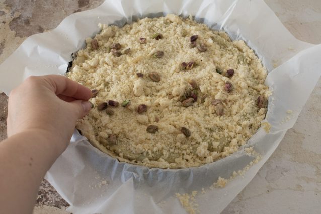 Pistachio Crumble Cake: the recipe for a delicious and delicate ...
