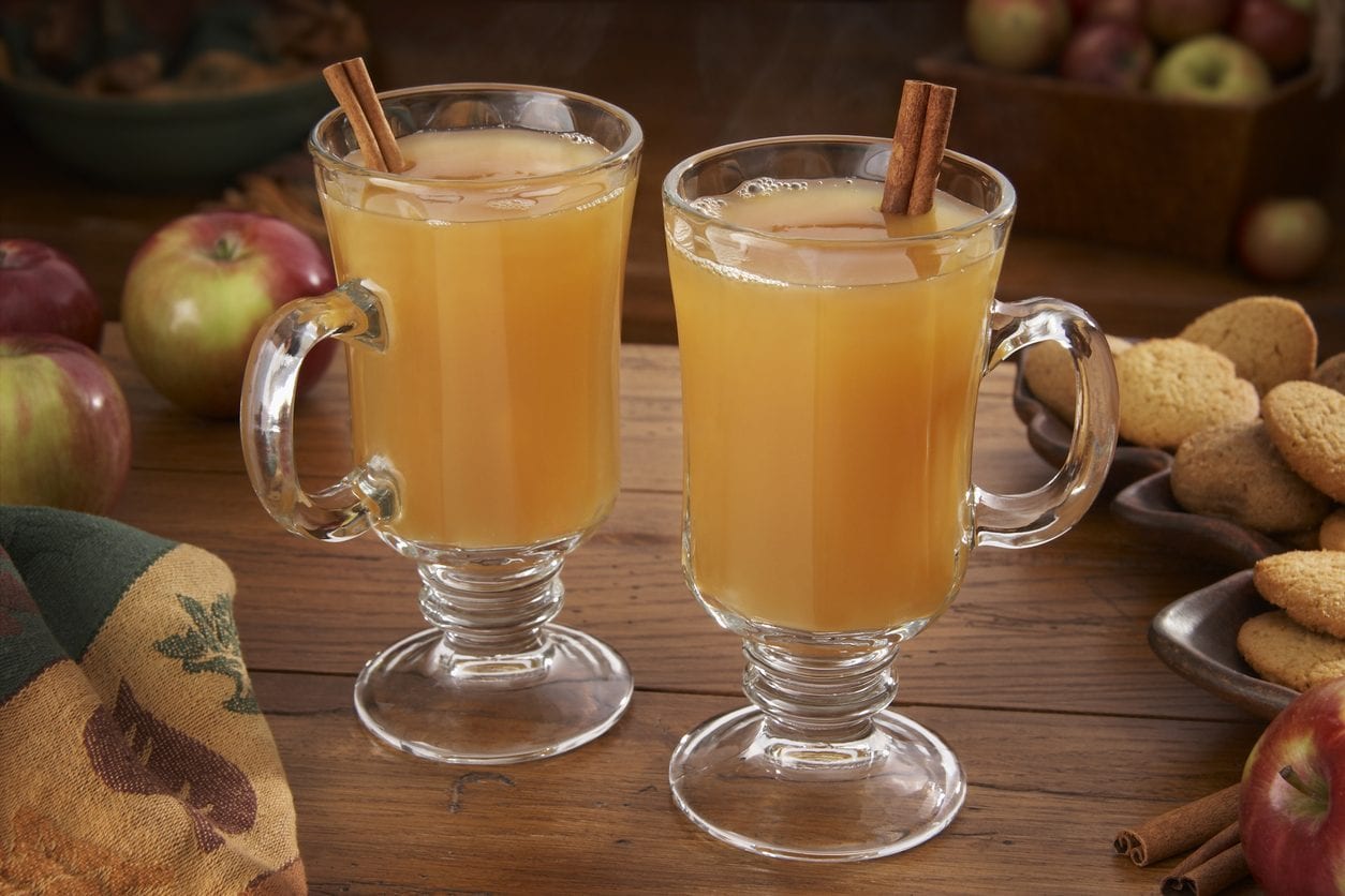 What is Apple Cider, How It's Made, How to Prepare It and How to Use It ...