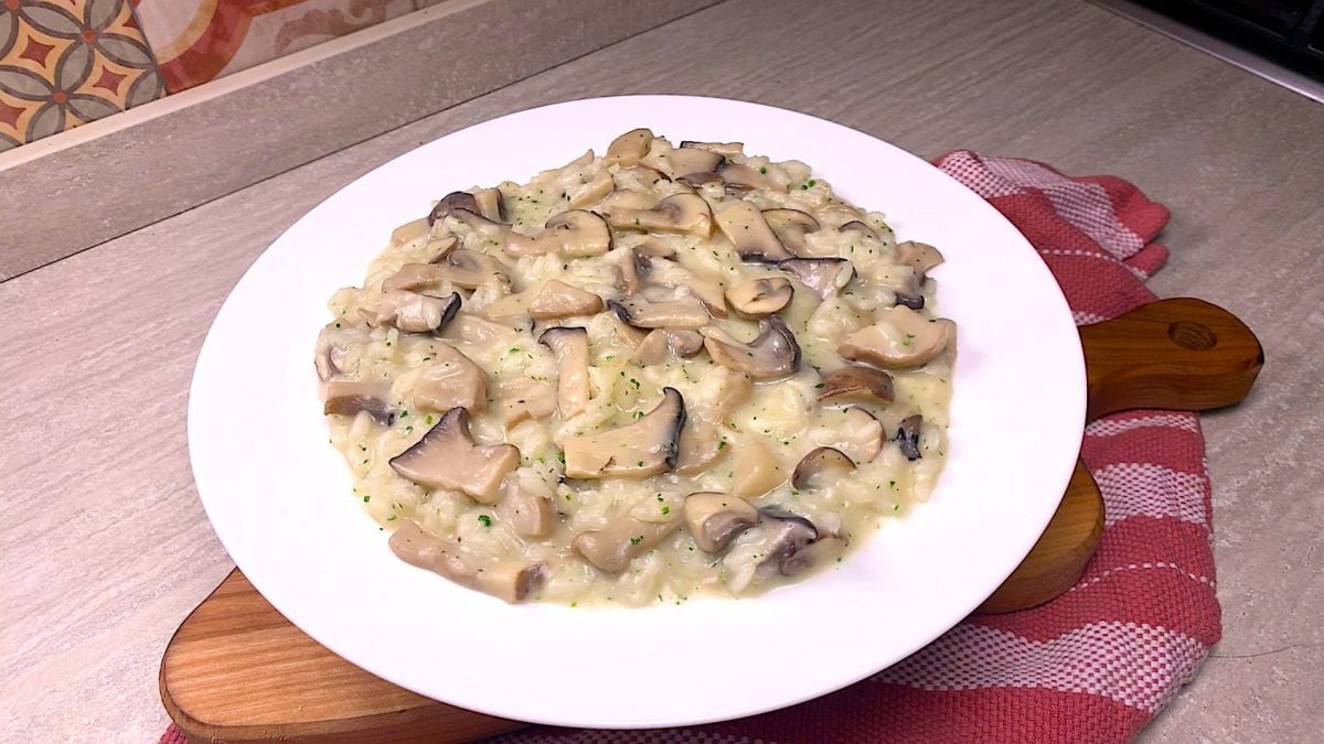 Classic Italian Mushroom Risotto Recipe