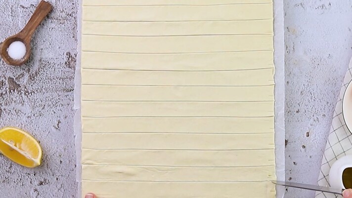 Extra Easy Puff Pastry-Wrapped Shrimp