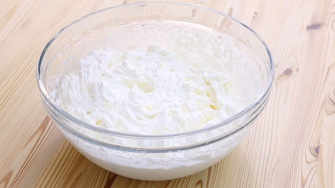 Lemon Ice Cream Cake: Fresh and Delicate in Flavor