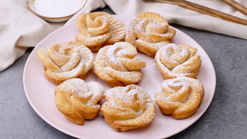 Delicious Fried Rose Pastries