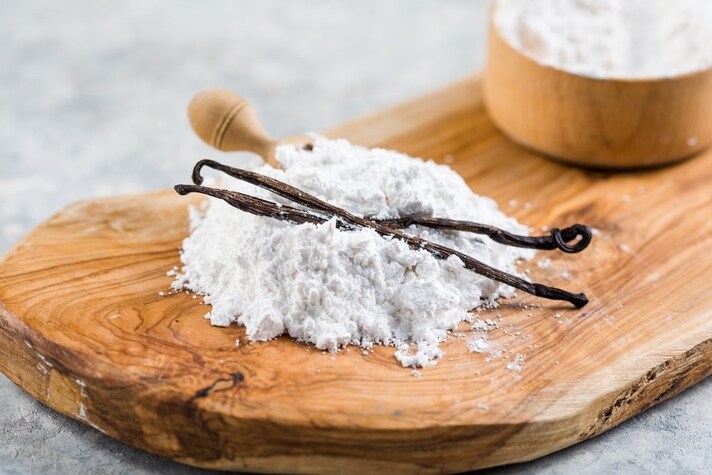 How is Vanilla Sugar Made and How to Use It At Best